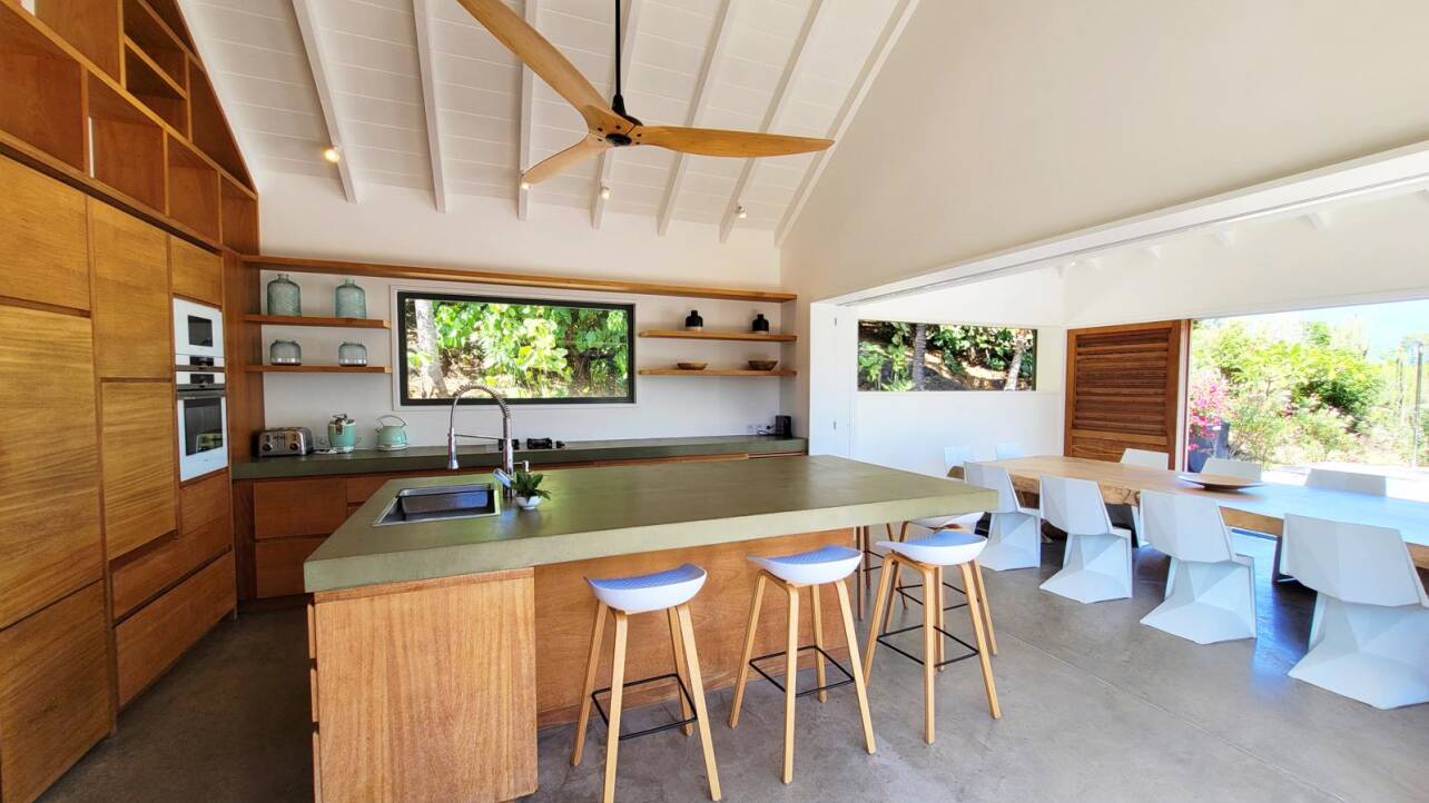 Luxury villa Coco Rock for rent in Petit Cul-de-Sac | Home In St Barts